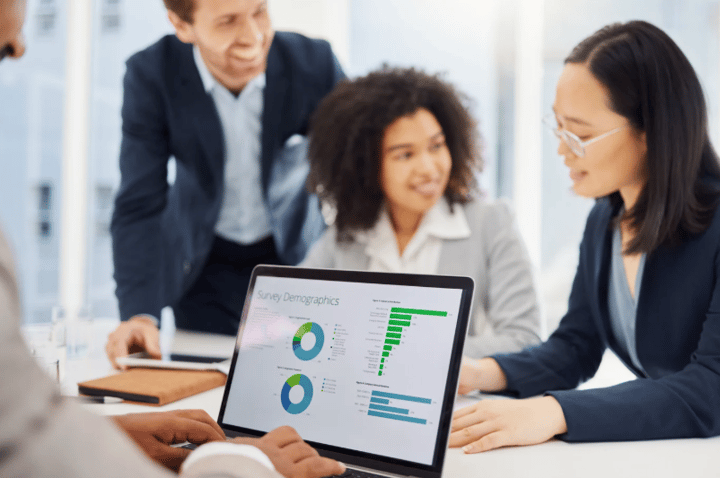 CTR Payroll & HR | Payroll, HR & Benefits in One Single Data Source